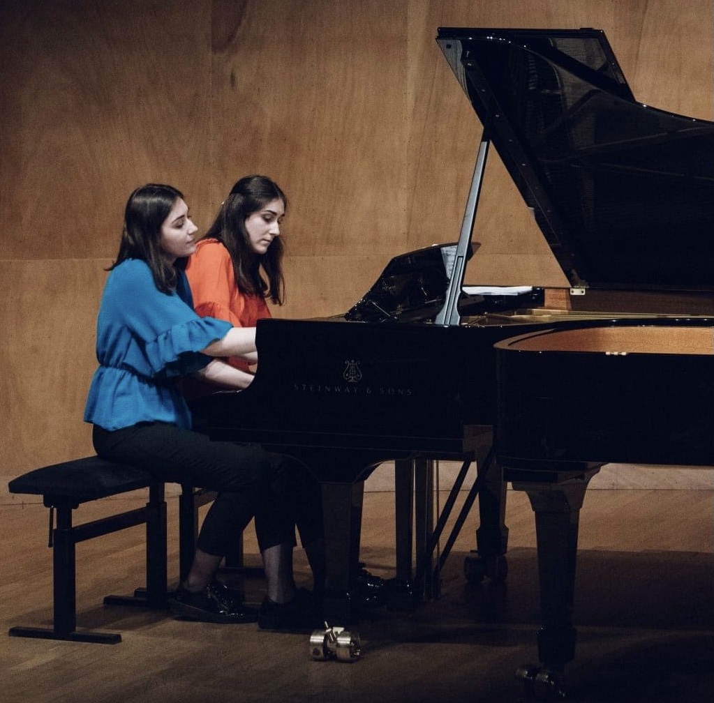 Fiona & Chiara ALAIMO - Rungis Piano-Piano Festival